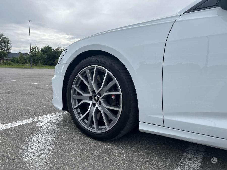 White Audi S6 2022 in Panevezys, with an engine capacity of 3.00 L and mileage of 149 thousand km for 39999 €, photo 10 on AUTOMOTO.COM.LV