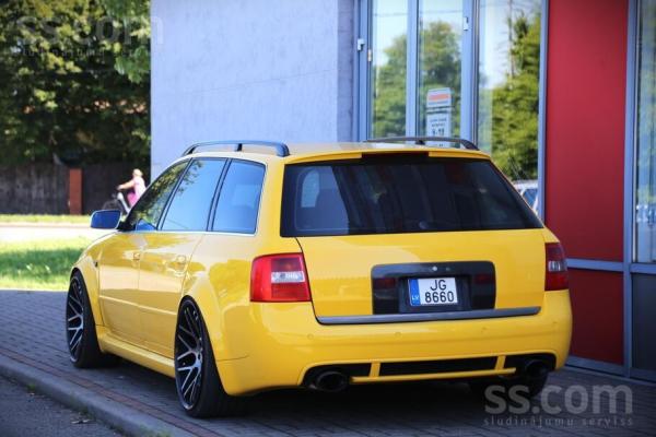 Yellow Audi S6 2000 in Riga, with an engine capacity of 4.20 L and mileage of 267 thousand km for 8995 €, photo 5 on AUTOMOTO.COM.LV