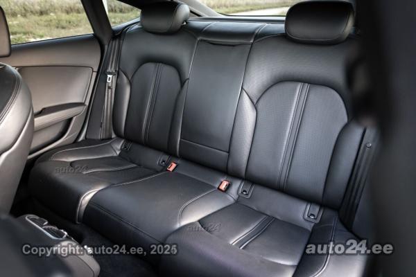 Melns Audi S7 2012 Tallina, ar dzinēja tilpumu 4.00 L un nobraukumu 197 tūkst. km par 23000 €, foto 11 vietnē AUTOMOTO.COM.LV