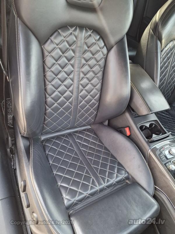 Melns Audi S7 2012 Tallina, ar dzinēja tilpumu 4.00 L un nobraukumu 232 tūkst. km par 25700 €, foto 11 vietnē AUTOMOTO.COM.LV