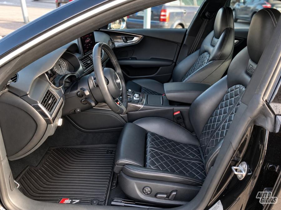 Black Audi S7 2013 in Kaunas, with an engine capacity of 4.00 L and mileage of 186 thousand km for 17900 €, photo 9 on AUTOMOTO.COM.LV