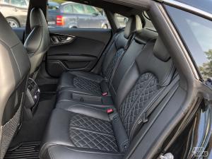 Black Audi S7 2013 in Kaunas, with an engine capacity of 4.00 L and mileage of 186 thousand km for 17900 €, photo 10 on AUTOMOTO.COM.LV