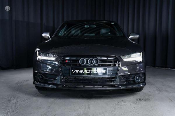 Black Audi S7 2014 in Vilnius, with an engine capacity of 3.99 L and mileage of 165 thousand km for 21999 €, photo 2 on AUTOMOTO.COM.LV