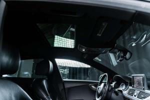 Black Audi S7 2014 in Vilnius, with an engine capacity of 3.99 L and mileage of 165 thousand km for 21999 €, photo 29 on AUTOMOTO.COM.LV