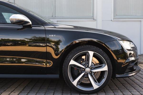 Melns Audi S7 2016 Ventspils, ar dzinēja tilpumu 4.00 L un nobraukumu 222 tūkst. km par 25900 €, foto 9 vietnē AUTOMOTO.COM.LV