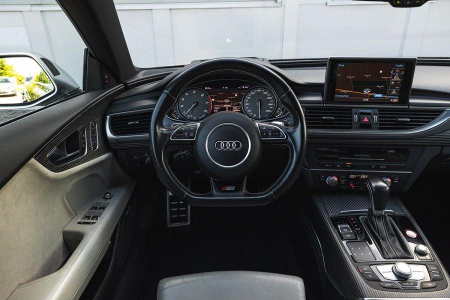 Melns Audi S7 2016 Ventspils, ar dzinēja tilpumu 4.00 L un nobraukumu 222 tūkst. km par 25900 €, foto 19 vietnē AUTOMOTO.COM.LV