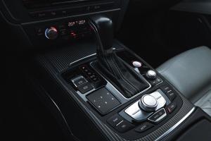 Melns Audi S7 2016 Ventspils, ar dzinēja tilpumu 4.00 L un nobraukumu 222 tūkst. km par 25900 €, foto 33 vietnē AUTOMOTO.COM.LV