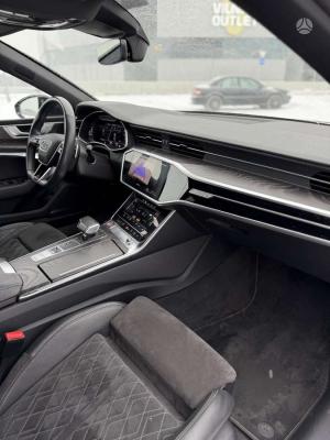 Blue Audi S7 2019 in Vilnius, with an engine capacity of 3.00 L and mileage of 99 thousand km for 52300 €, photo 15 on AUTOMOTO.COM.LV