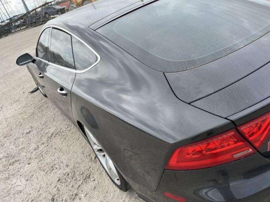 Grey Audi S7 2013 in Vilnius, with an engine capacity of 3.99 L and mileage of 158 thousand km for 11350 €, photo 9 on AUTOMOTO.COM.LV