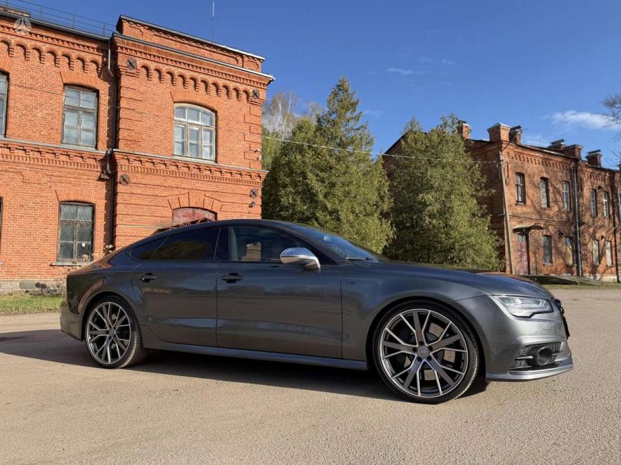 Pelēks Audi S7 2014 Kauņa, ar dzinēja tilpumu 3.99 L un nobraukumu 195 tūkst. km par 20800 €, foto 3 vietnē AUTOMOTO.COM.LV