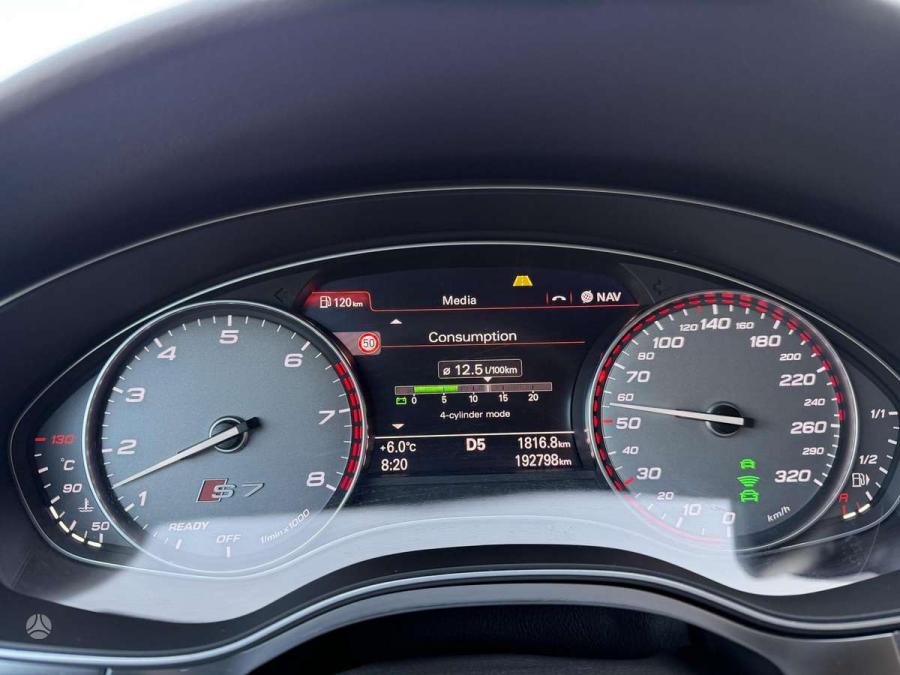 Pelēks Audi S7 2014 Kauņa, ar dzinēja tilpumu 3.99 L un nobraukumu 195 tūkst. km par 20800 €, foto 12 vietnē AUTOMOTO.COM.LV