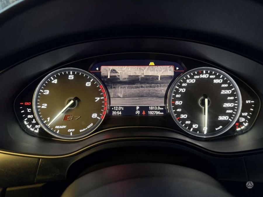 Pelēks Audi S7 2014 Kauņa, ar dzinēja tilpumu 3.99 L un nobraukumu 195 tūkst. km par 20800 €, foto 15 vietnē AUTOMOTO.COM.LV