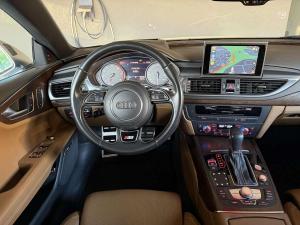 Pelēks Audi S7 2014 Kauņa, ar dzinēja tilpumu 3.99 L un nobraukumu 195 tūkst. km par 20800 €, foto 20 vietnē AUTOMOTO.COM.LV