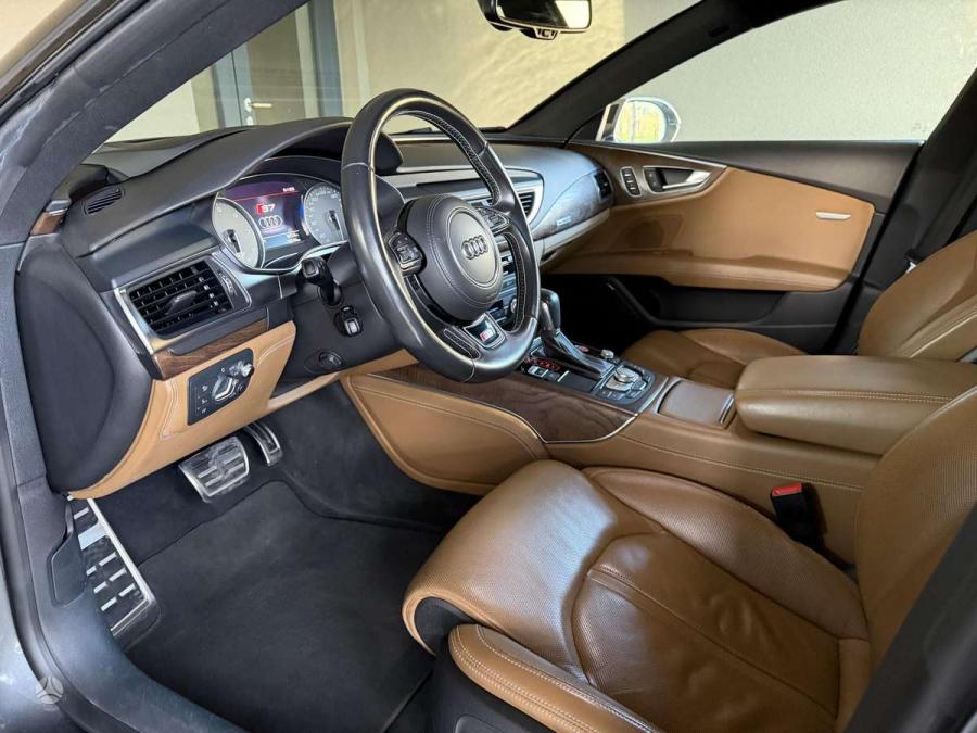 Pelēks Audi S7 2014 Kauņa, ar dzinēja tilpumu 3.99 L un nobraukumu 195 tūkst. km par 20800 €, foto 21 vietnē AUTOMOTO.COM.LV