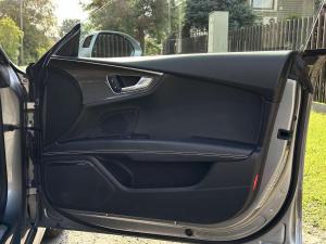 Pelēks Audi S7 2014 Šauļi, ar dzinēja tilpumu 3.99 L un nobraukumu 139 tūkst. km par 19999 €, foto 19 vietnē AUTOMOTO.COM.LV