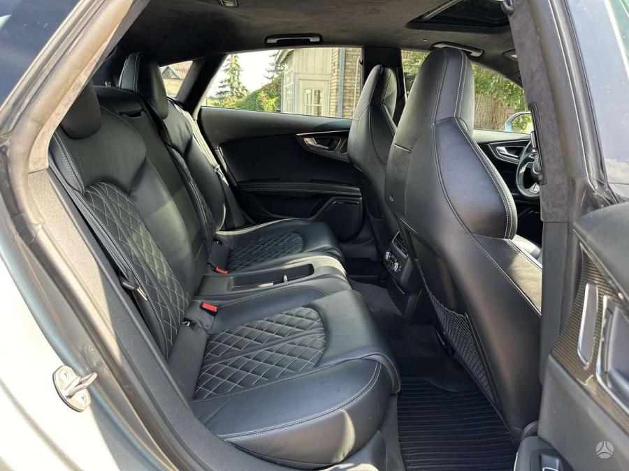 Pelēks Audi S7 2014 Šauļi, ar dzinēja tilpumu 3.99 L un nobraukumu 139 tūkst. km par 19999 €, foto 22 vietnē AUTOMOTO.COM.LV