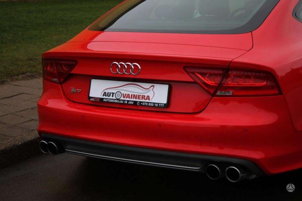 Red Audi S7 2014 in Vilnius, with an engine capacity of 3.99 L and mileage of 183 thousand km for 19200 €, photo 10 on AUTOMOTO.COM.LV