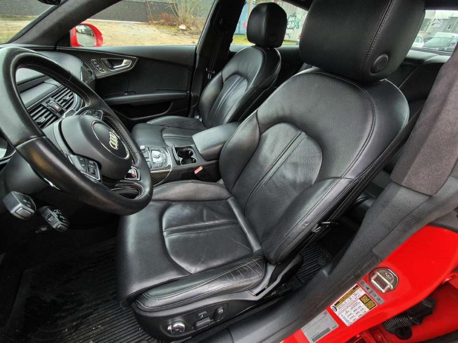 Red Audi S7 2014 in Vilnius, with an engine capacity of 3.99 L and mileage of 183 thousand km for 19200 €, photo 12 on AUTOMOTO.COM.LV