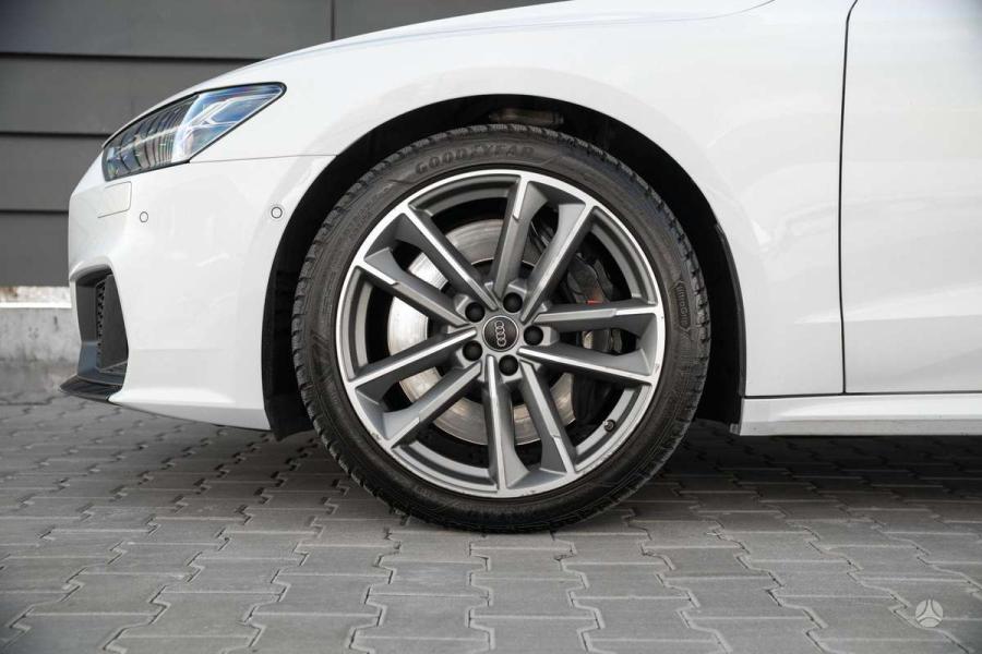 White Audi S7 2019 in Vilnius, with an engine capacity of 2.97 L and mileage of 121 thousand km for 44600 €, photo 12 on AUTOMOTO.COM.LV