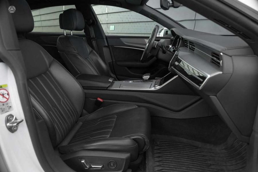 White Audi S7 2019 in Vilnius, with an engine capacity of 2.97 L and mileage of 121 thousand km for 44600 €, photo 17 on AUTOMOTO.COM.LV