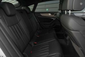 White Audi S7 2019 in Vilnius, with an engine capacity of 2.97 L and mileage of 121 thousand km for 44600 €, photo 18 on AUTOMOTO.COM.LV