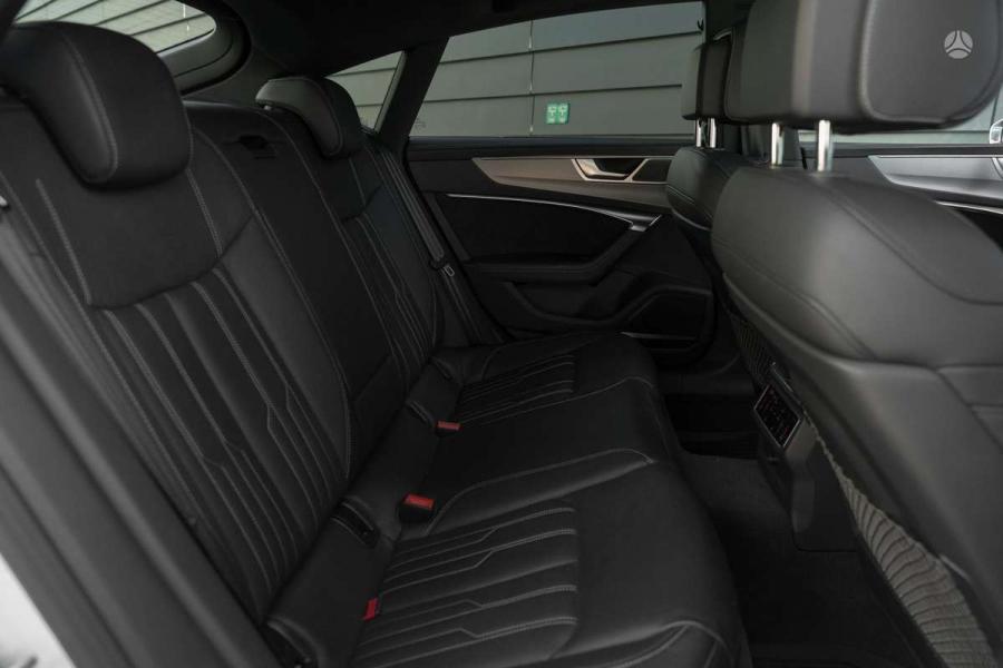 White Audi S7 2019 in Vilnius, with an engine capacity of 2.97 L and mileage of 121 thousand km for 44600 €, photo 18 on AUTOMOTO.COM.LV