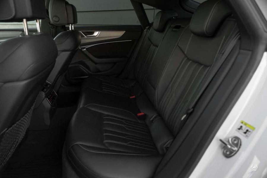 White Audi S7 2019 in Vilnius, with an engine capacity of 2.97 L and mileage of 121 thousand km for 44600 €, photo 19 on AUTOMOTO.COM.LV