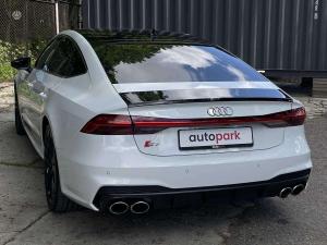 White Audi S7 2022 in Vilnius, with an engine capacity of 2.89 L and mileage of 61 thousand km for 49900 €, photo 8 on AUTOMOTO.COM.LV