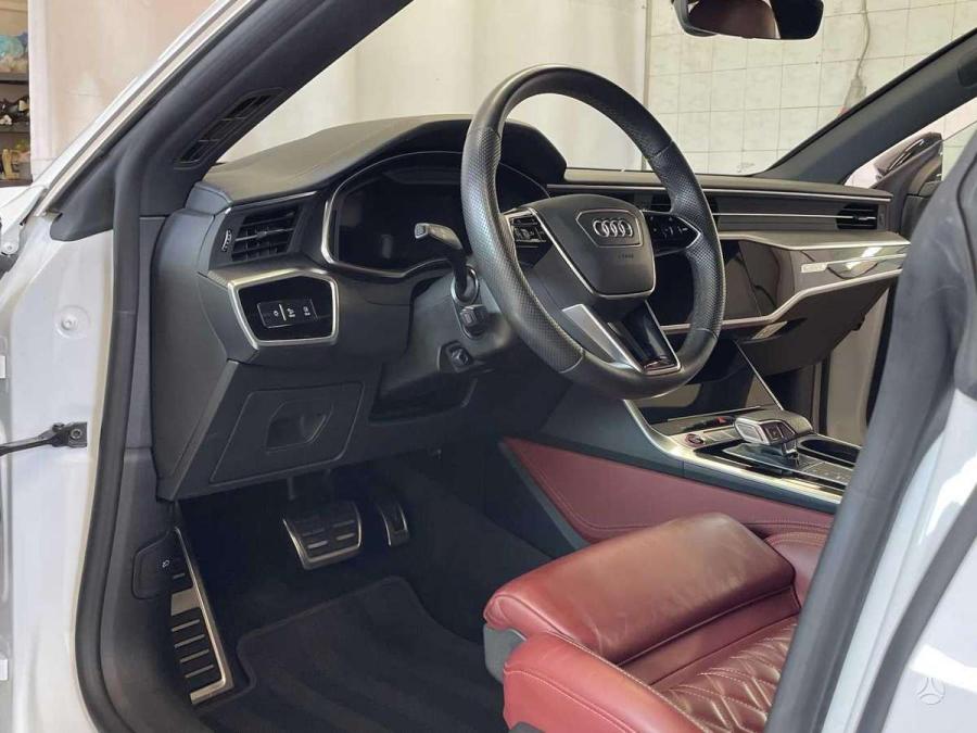 White Audi S7 2022 in Vilnius, with an engine capacity of 2.89 L and mileage of 61 thousand km for 49900 €, photo 14 on AUTOMOTO.COM.LV