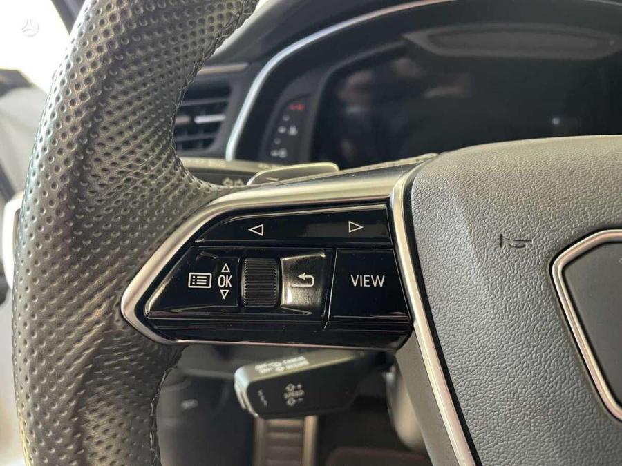 White Audi S7 2022 in Vilnius, with an engine capacity of 2.89 L and mileage of 61 thousand km for 49900 €, photo 16 on AUTOMOTO.COM.LV