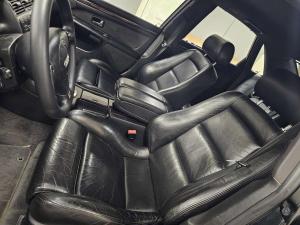 Black Audi S8 2000 in Kaunas, with an engine capacity of 4.20 L and mileage of 378 thousand km for 8500 €, photo 16 on AUTOMOTO.COM.LV