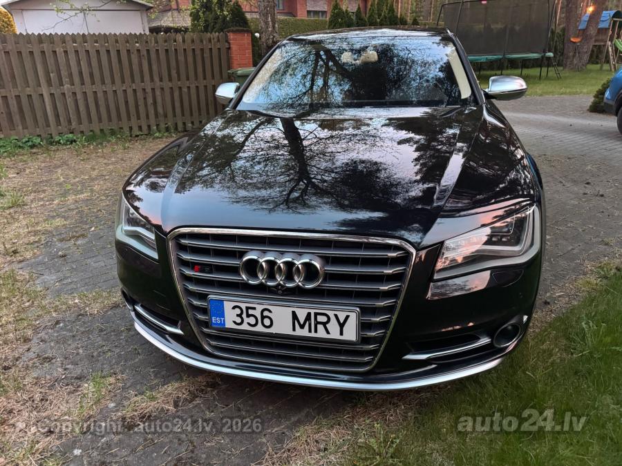 Black Audi S8 2012 in Tallinn, with an engine capacity of 4.00 L and mileage of 116 thousand km for 26900 €, photo 1 on AUTOMOTO.COM.LV