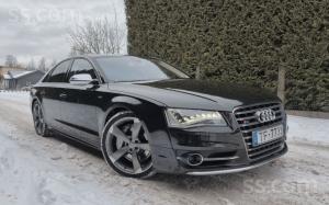 Black Audi S8 2013 in Jurmala, with an engine capacity of 4.00 L and mileage of 173 thousand km for 28500 €, photo 2 on AUTOMOTO.COM.LV