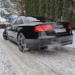 Black Audi S8 2013 in Jurmala, with an engine capacity of 4.00 L and mileage of 173 thousand km for 28500 €, photo 4 on AUTOMOTO.COM.LV