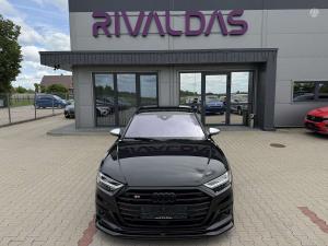 Черный Ауди С8 2020 в Шяуляй, объемом двигателя 4.00 л и пробегом 90 тыс. км за 69990 €, фото 5 на AUTOMOTO.COM.LV