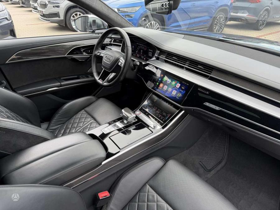 Черный Ауди С8 2020 в Шяуляй, объемом двигателя 4.00 л и пробегом 90 тыс. км за 69990 €, фото 16 на AUTOMOTO.COM.LV
