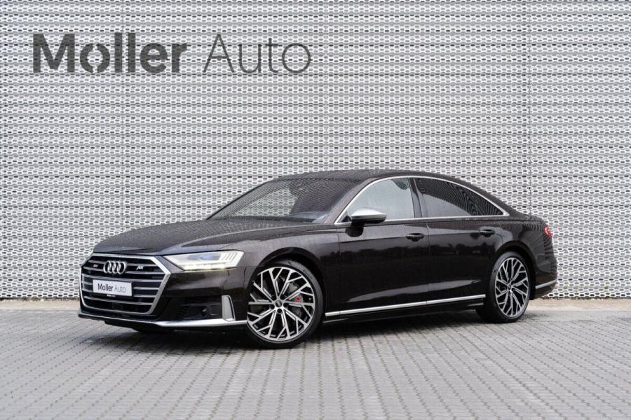 Melns Audi S8 2020 Mārupe, ar dzinēja tilpumu 4.00 L un nobraukumu 68 tūkst. km par 79900 €, foto 1 vietnē AUTOMOTO.COM.LV