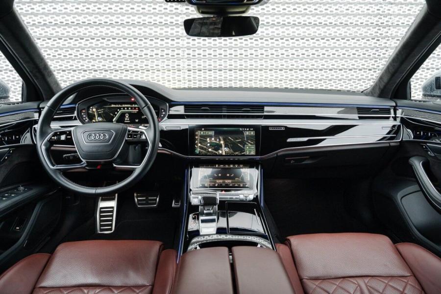 Melns Audi S8 2020 Mārupe, ar dzinēja tilpumu 4.00 L un nobraukumu 68 tūkst. km par 79900 €, foto 7 vietnē AUTOMOTO.COM.LV