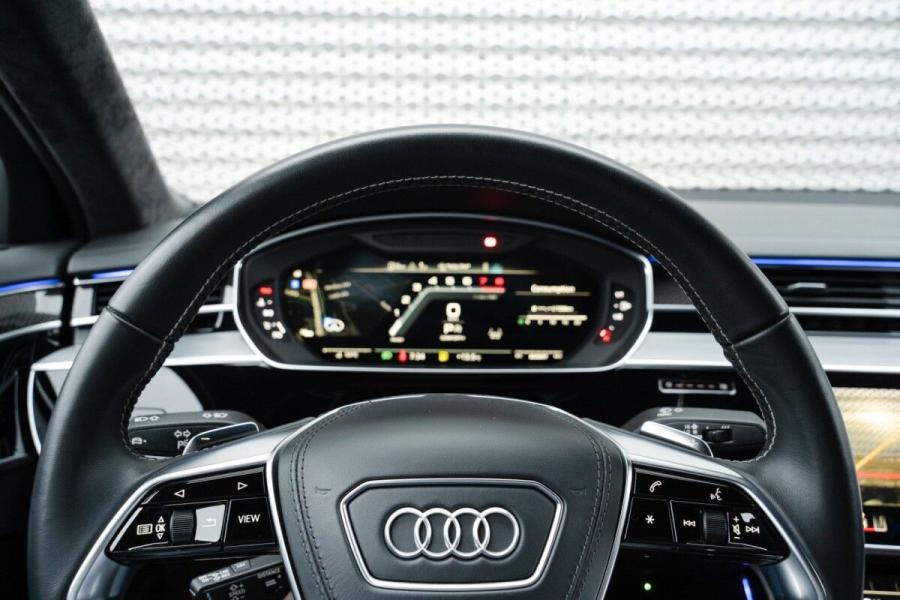 Melns Audi S8 2020 Mārupe, ar dzinēja tilpumu 4.00 L un nobraukumu 68 tūkst. km par 79900 €, foto 14 vietnē AUTOMOTO.COM.LV