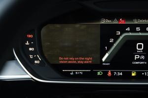 Melns Audi S8 2020 Mārupe, ar dzinēja tilpumu 4.00 L un nobraukumu 68 tūkst. km par 79900 €, foto 18 vietnē AUTOMOTO.COM.LV