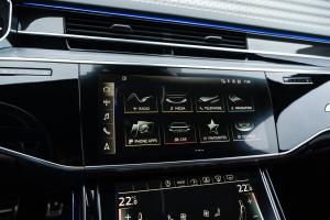 Melns Audi S8 2020 Mārupe, ar dzinēja tilpumu 4.00 L un nobraukumu 68 tūkst. km par 79900 €, foto 22 vietnē AUTOMOTO.COM.LV