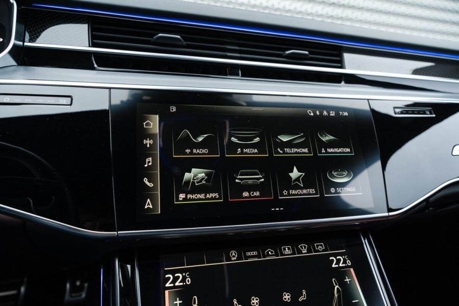 Melns Audi S8 2020 Mārupe, ar dzinēja tilpumu 4.00 L un nobraukumu 68 tūkst. km par 79900 €, foto 22 vietnē AUTOMOTO.COM.LV
