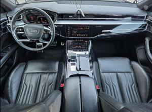 Черный Ауди С8 2020 в Клайпеда, объемом двигателя 4.00 л и пробегом 117 тыс. км за 27500 €, фото 6 на AUTOMOTO.COM.LV