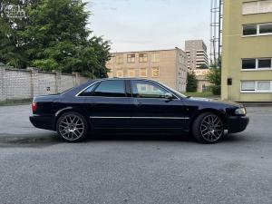 Zils Audi S8 1998 Kauņa, ar dzinēja tilpumu 4.20 L un nobraukumu 252 tūkst. km par 9500 €, foto 8 vietnē AUTOMOTO.COM.LV