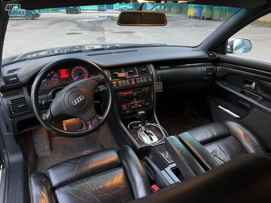 Zils Audi S8 1998 Kauņa, ar dzinēja tilpumu 4.20 L un nobraukumu 252 tūkst. km par 9500 €, foto 10 vietnē AUTOMOTO.COM.LV