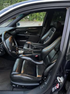 Zils Audi S8 1998 Kauņa, ar dzinēja tilpumu 4.20 L un nobraukumu 252 tūkst. km par 9500 €, foto 12 vietnē AUTOMOTO.COM.LV