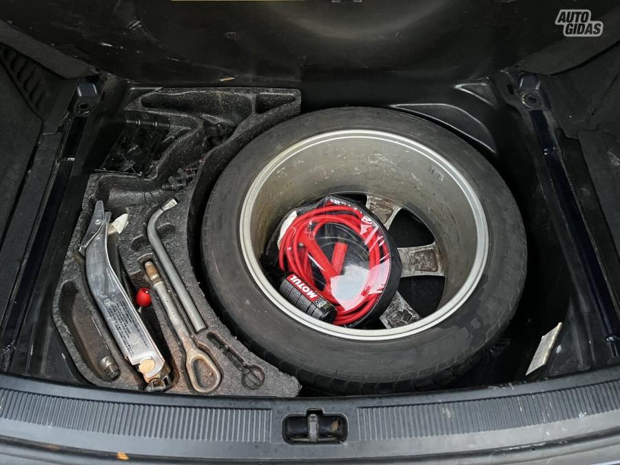 Zils Audi S8 1998 Kauņa, ar dzinēja tilpumu 4.20 L un nobraukumu 252 tūkst. km par 9500 €, foto 20 vietnē AUTOMOTO.COM.LV
