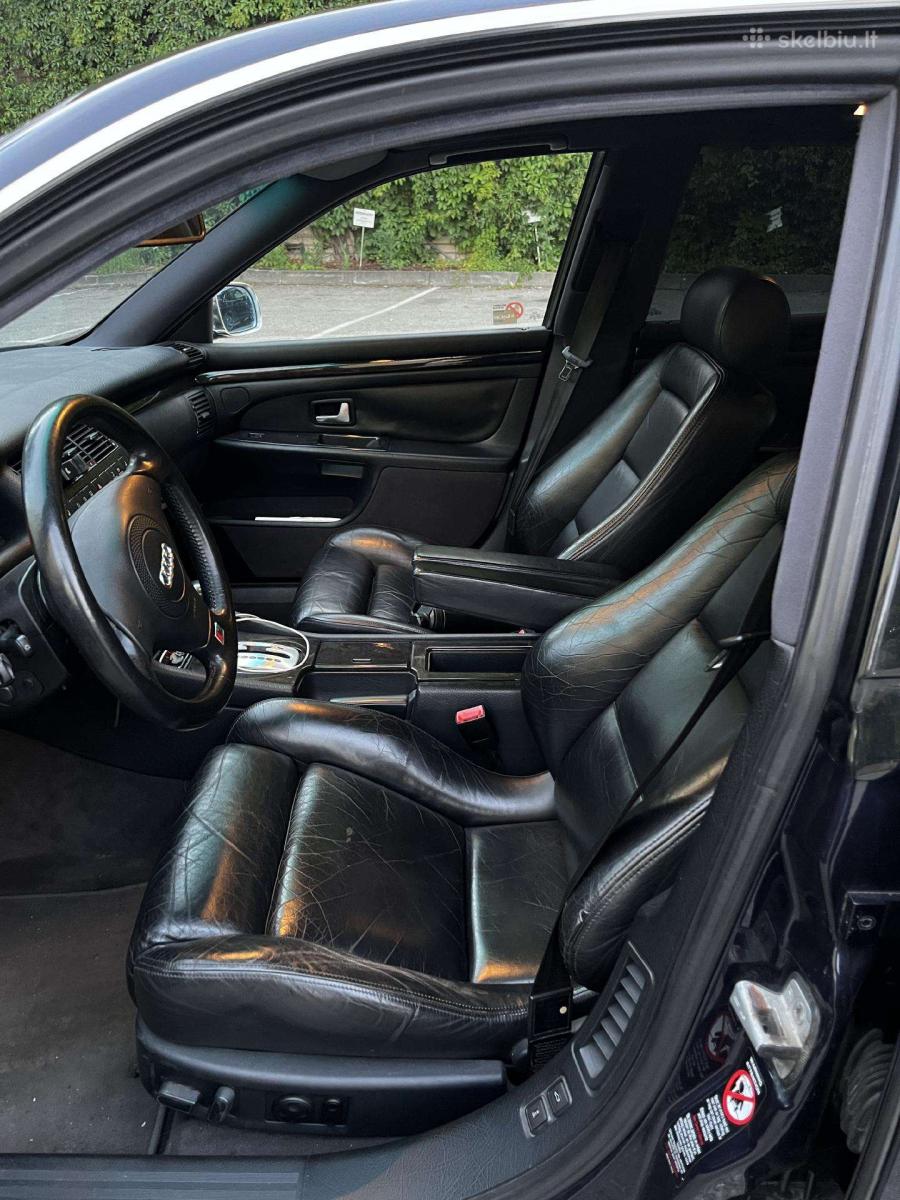Blue Audi S8 1998 in Kaunas, with an engine capacity of 4.20 L and mileage of 255 thousand km for 7800 €, photo 12 on AUTOMOTO.COM.LV