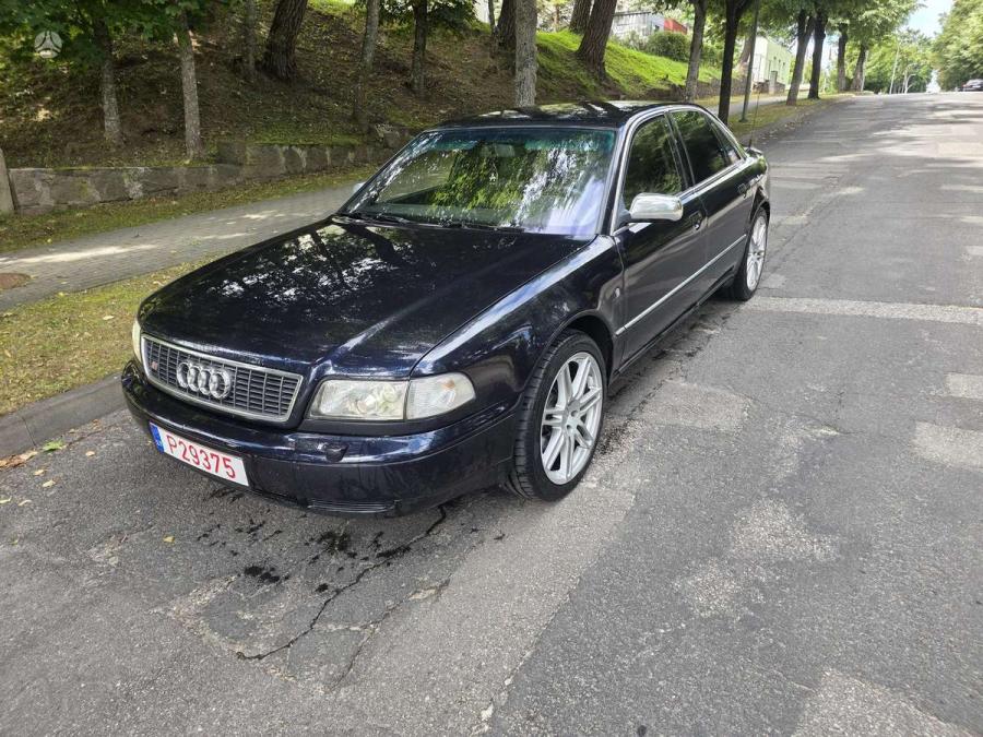 Синий Ауди С8 1998 в Зарасай, объемом двигателя 4.20 л и пробегом 300 тыс. км за 3750 €, фото 4 на AUTOMOTO.COM.LV