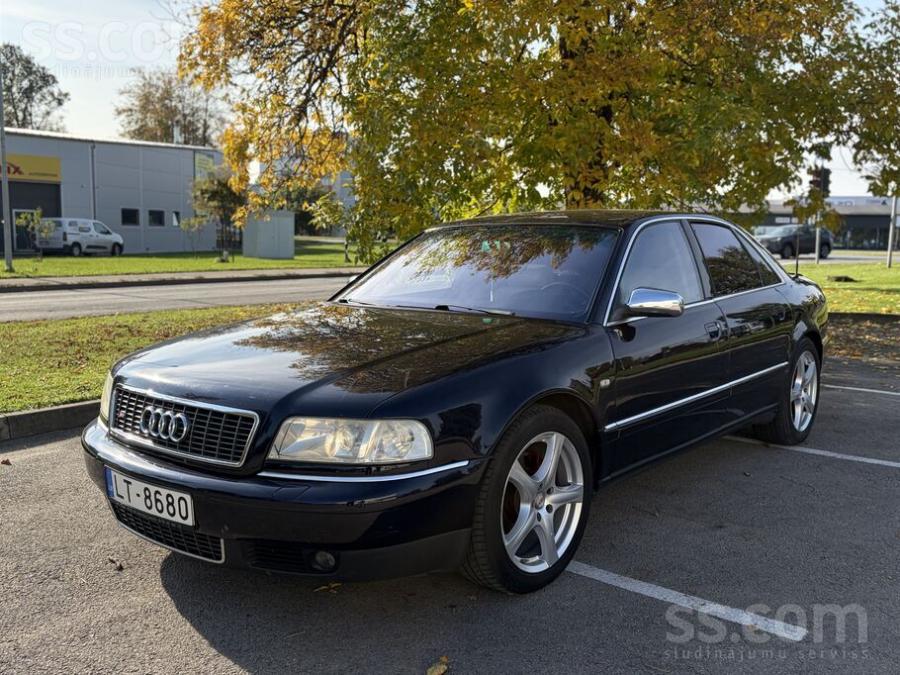 Blue Audi S8 1998 in Riga, with an engine capacity of 4.20 L and mileage of 410 thousand km for 4490 €, photo 1 on AUTOMOTO.COM.LV